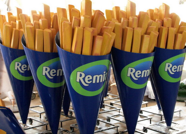 Large Outdoor Advertising French Fries | 3DFORM